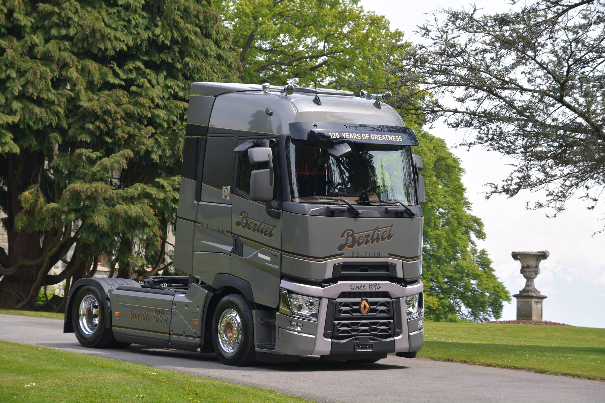 Berliet-Edition: ein Renault T für die Schweiz - TIR transNews