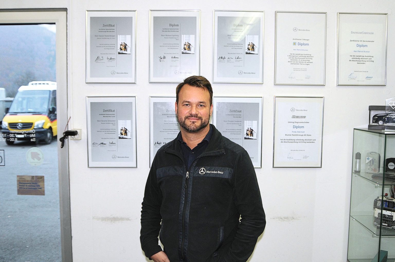 Brunner Nutzfahrzeuge setzt auf Ausbildung - TIR transNews