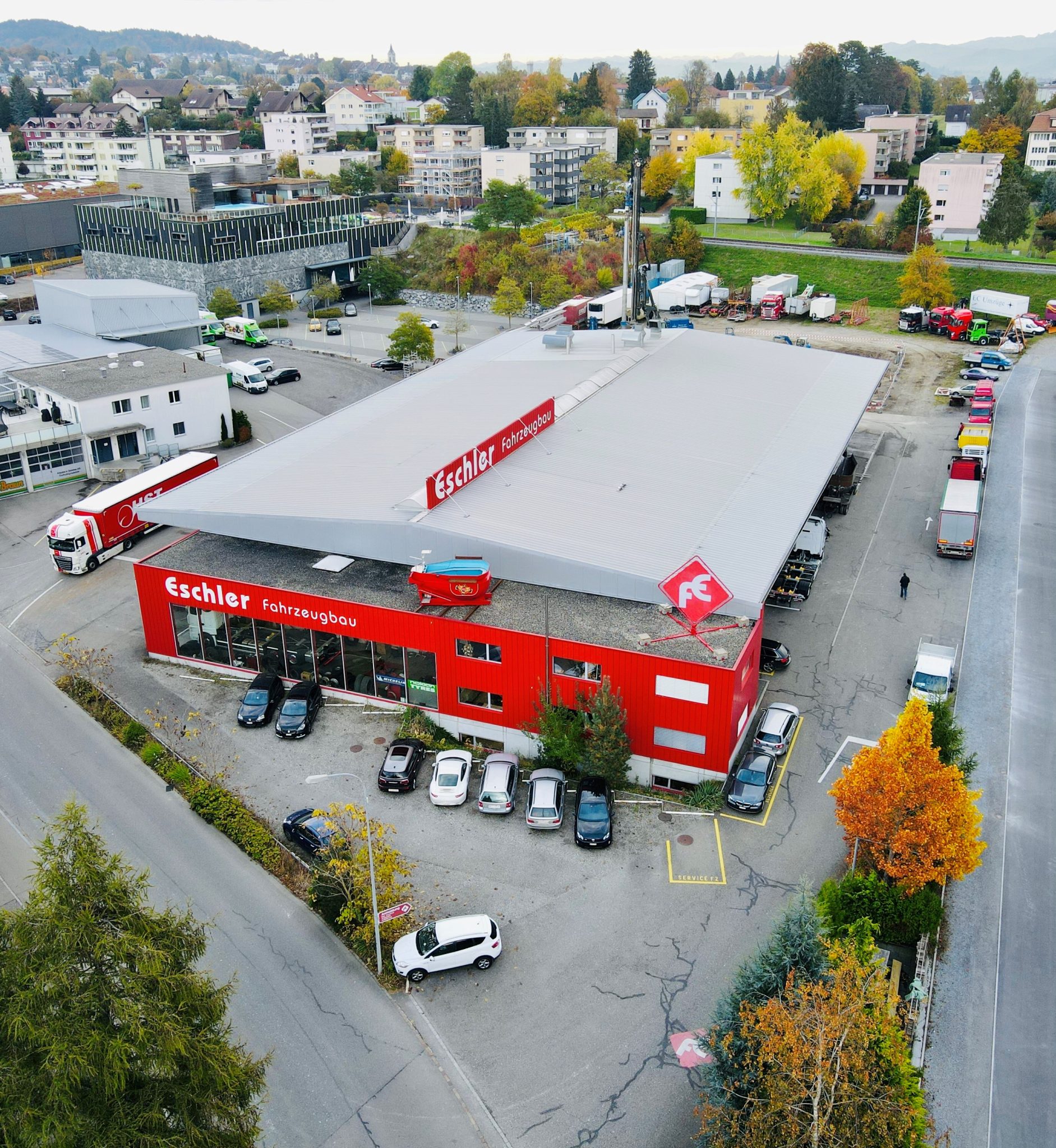 Eschler Fahrzeugbau neu exklusiver Importeur von Schwarzmüller - TIR ...