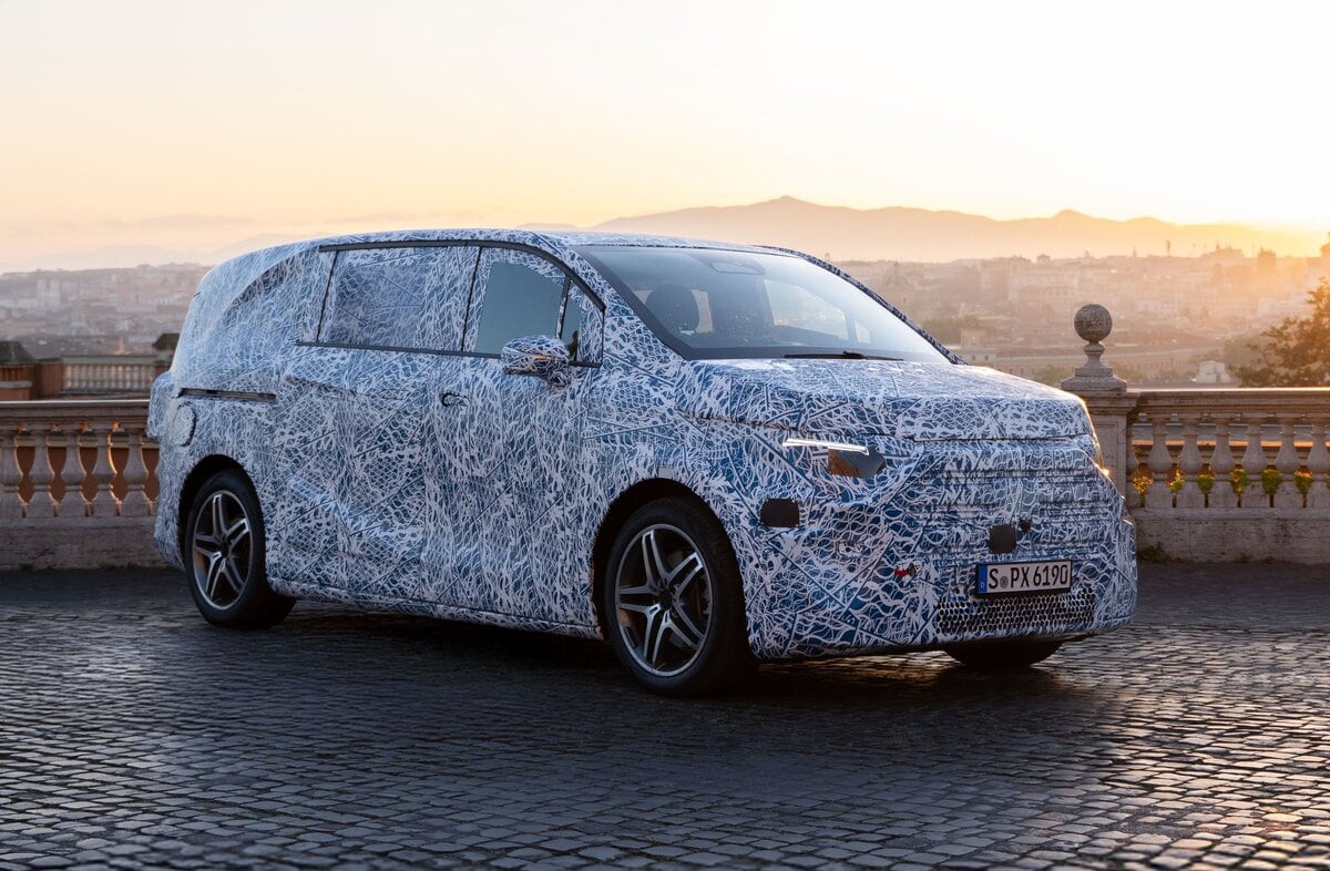 Mercedes-Benz VLE ist effizient und agil dank Hinterachslenkung - TIR ...